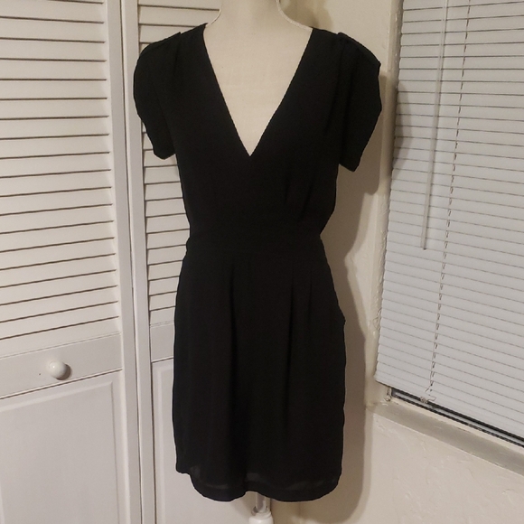 RW&CO. | Dresses | Rwco Black Mini Dress With Vneck | Poshmark